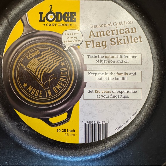 Lodge | Kitchen | Lodge Cast Iron Fry Pan 25 New | Poshmark